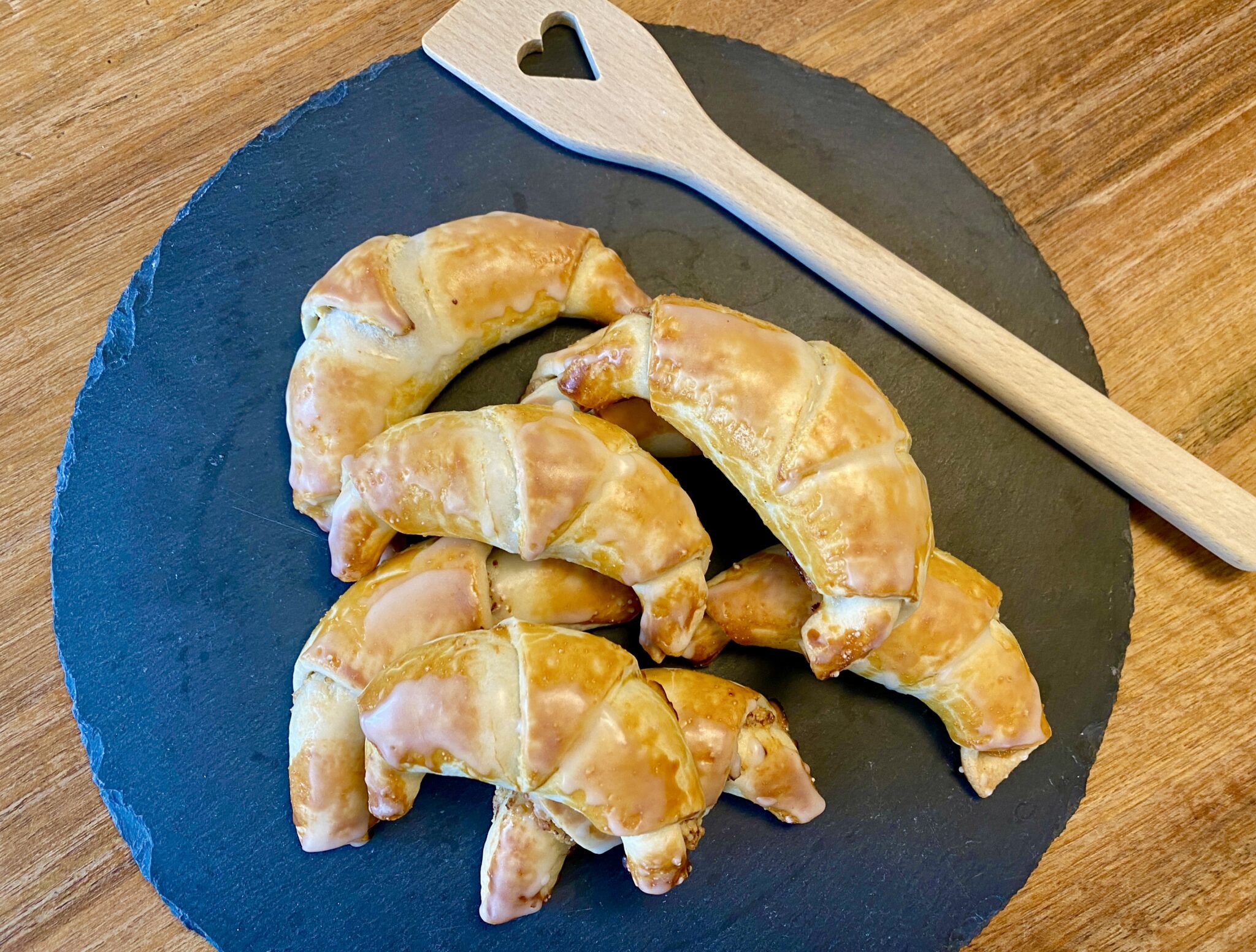 Mandelgipfel im Mini-Format - Schweizer Klassiker