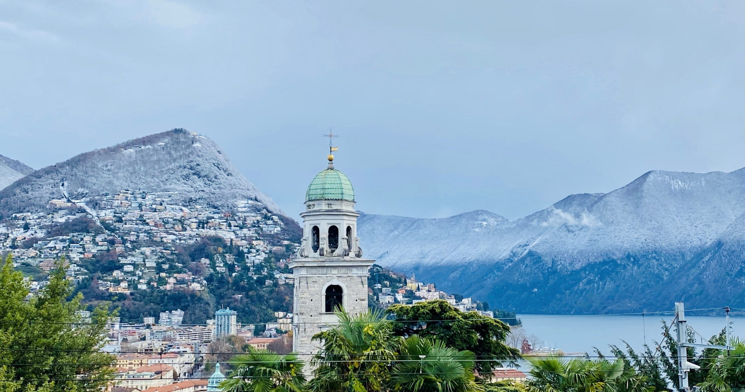 Tessin im Winter - mediterranes Flair und gezuckerte Alpen
